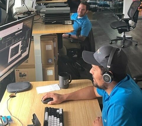 Finding the Best IT Support Provider: A Guide - LeadingIT